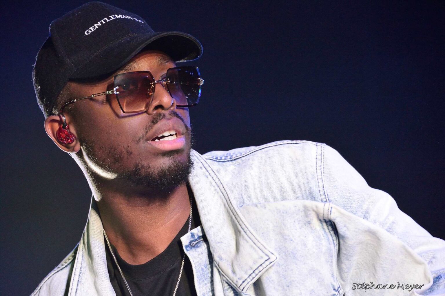 Dadju dévoile un extrait de son nouvel album - NOVE